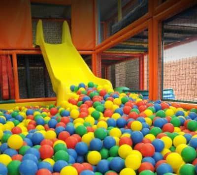 Los 10 Mejores parques de bolas en Madrid 【2025】 | Pasa en Madrid